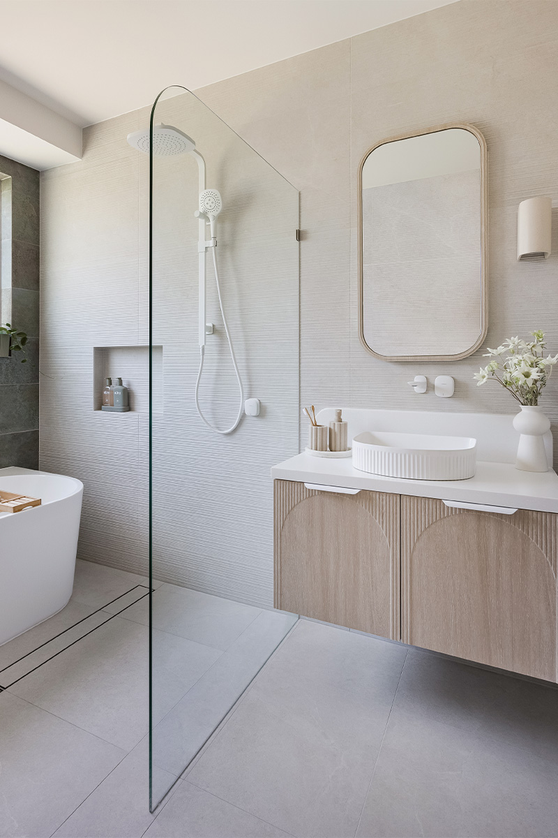 Nuage Collection, Rhiannon Smyth - Phoenix Tapware