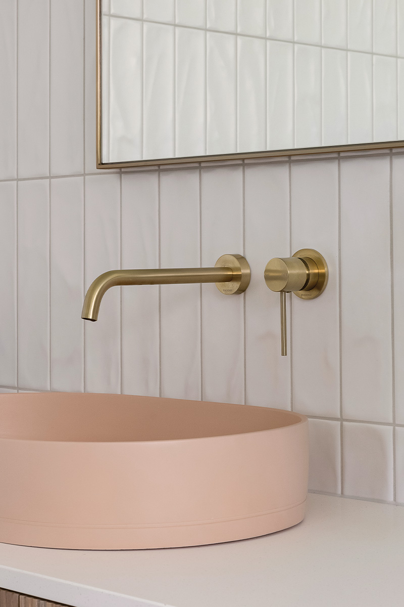 Vivid Slimline Collection, Rhiannon Smyth - Phoenix Tapware